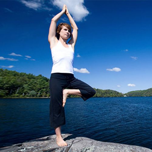 How to do Parivrtta Utkatasana, Revolved Chair Pose